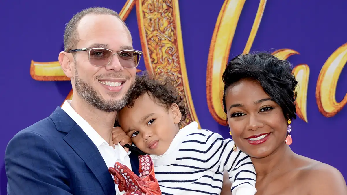 Vaughn Rasberry Bio, Age,Wife, Children Career, Net Worth | Xorlali.com